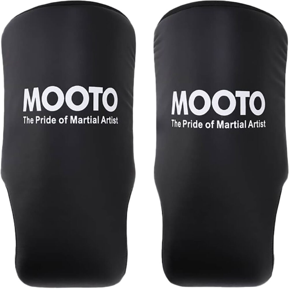 Mooto Junior Coach Sparring Shields at FightHQ