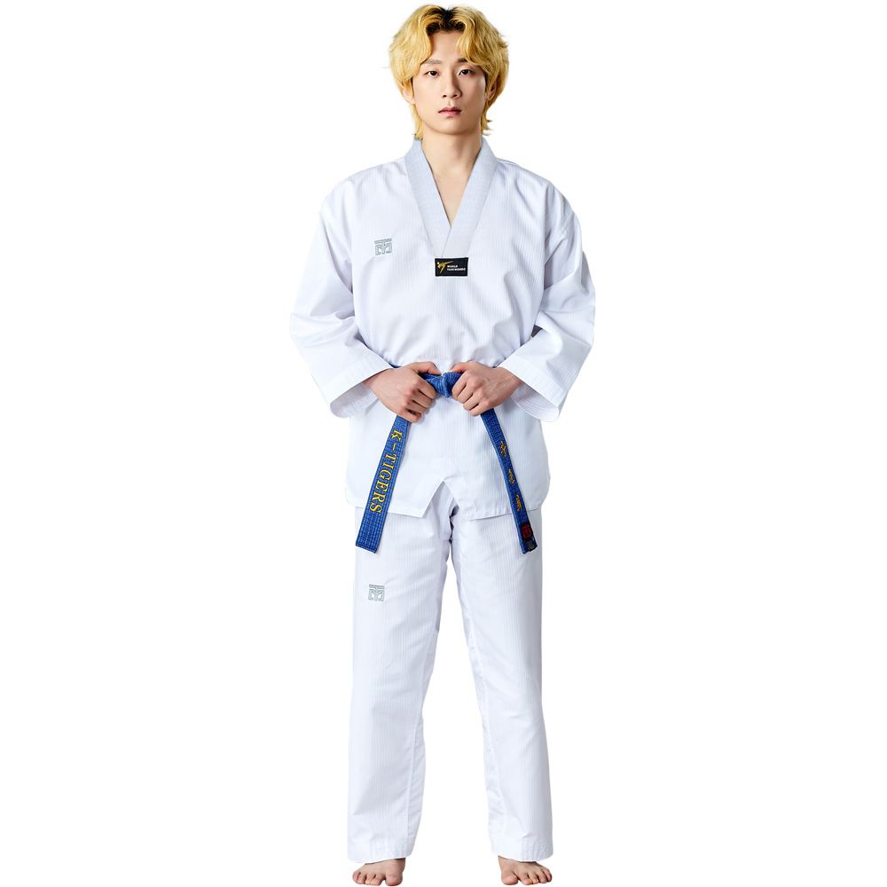 Mooto MTX Basic White Neck Uniform at FightHQ